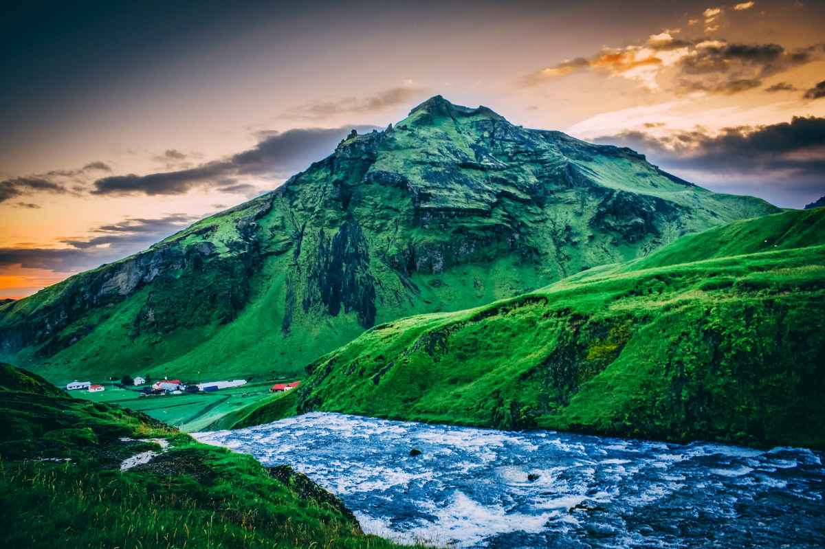 Mysterious Fossil Discoveries in Iceland Support Creationist ...